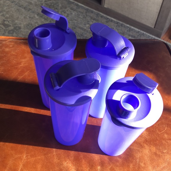 Tupperware | Dining | Tupperware 4 Tumbler Cup With Fliptop Seal 6 ...